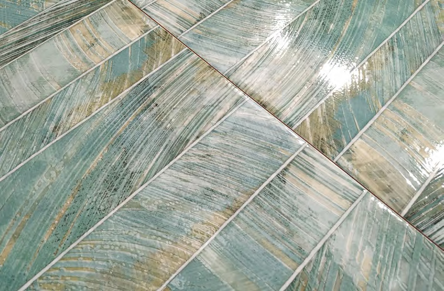 Купить плитку коллекции New Trend Emerald в Москве по низким ценам в каталоге GresLux.